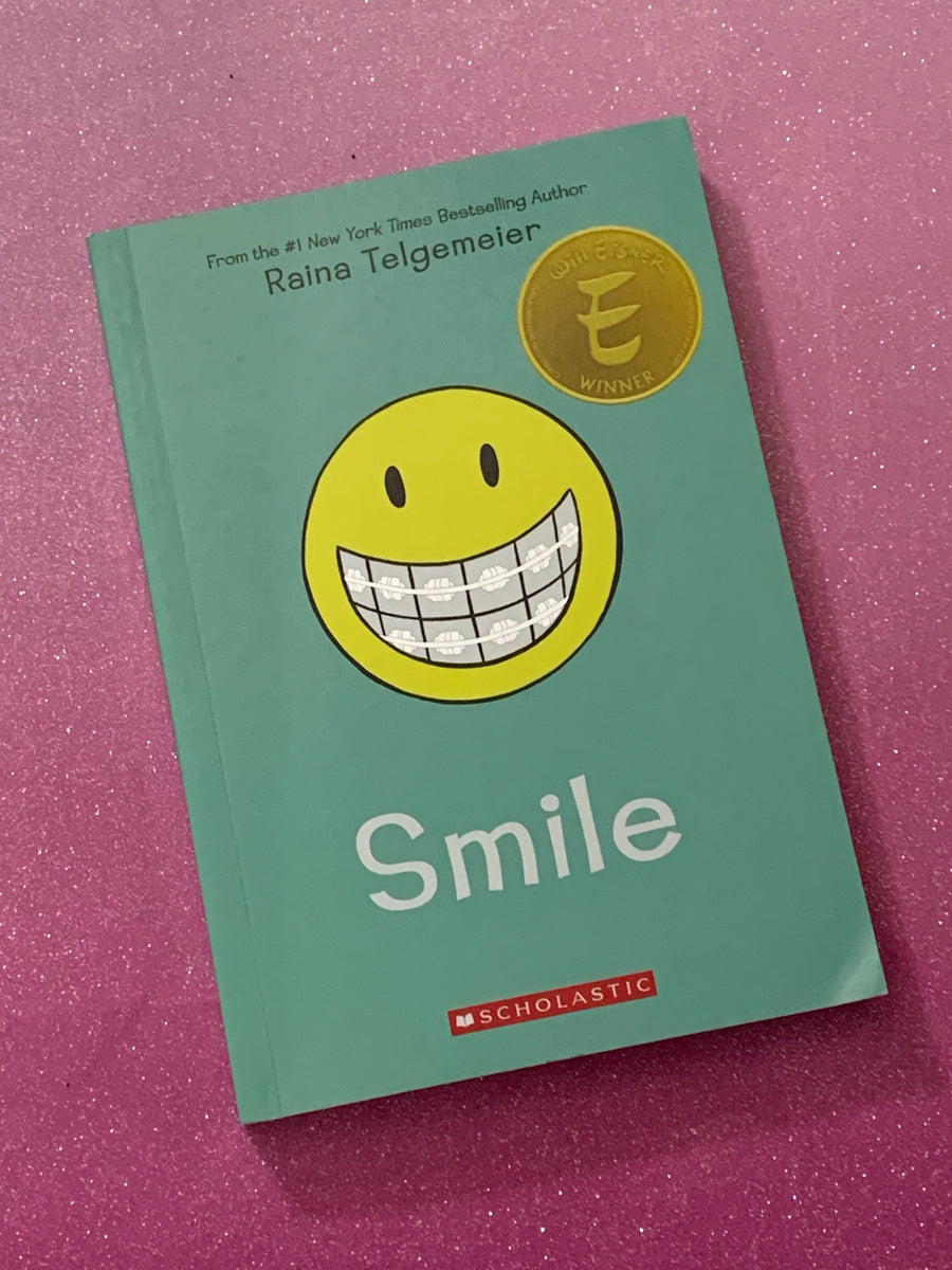 Smile- By Raina Telgemeier – Spectre Books